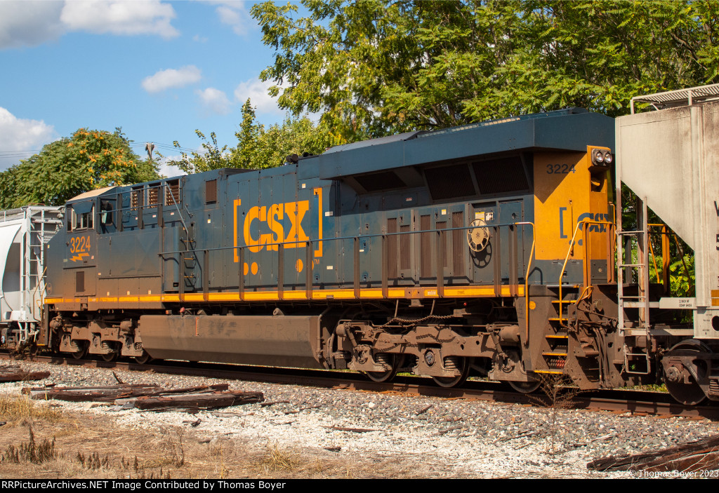 CSXT 3224